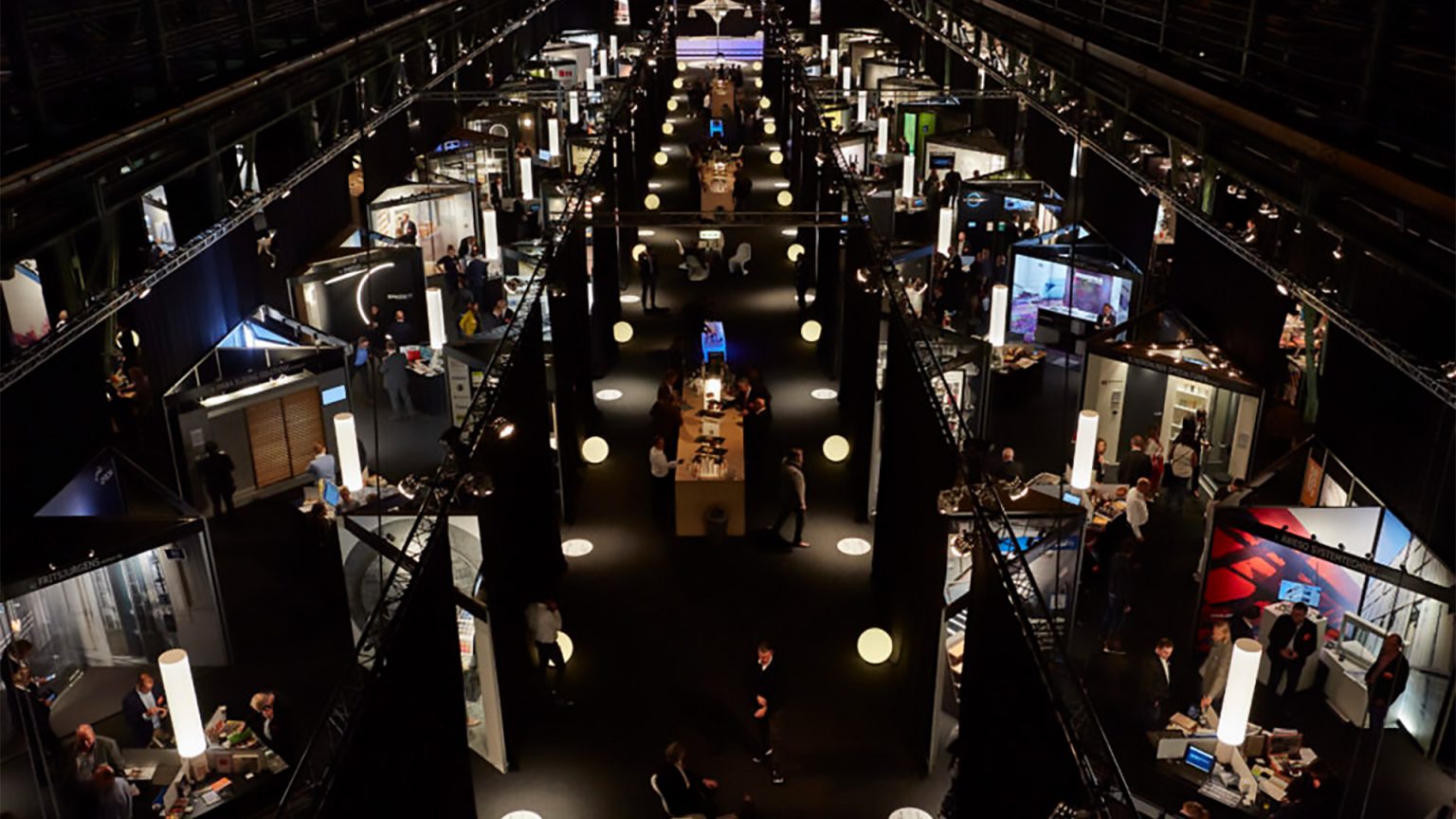 Interview with Daan Roosegaarde on environment and design - Atmosfera Mag