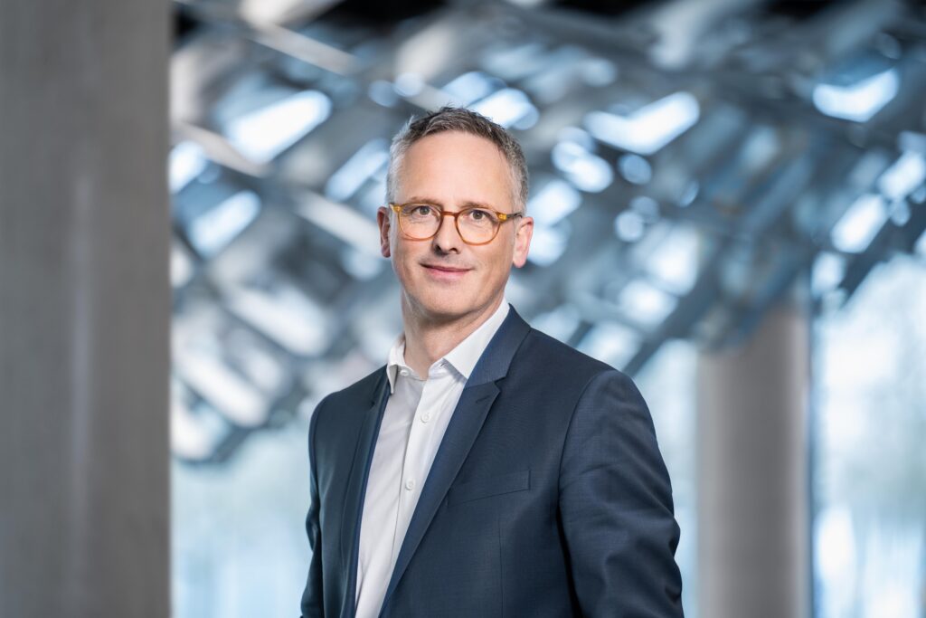 A conversation with Hubertus Volmert | Atmosfera Mag