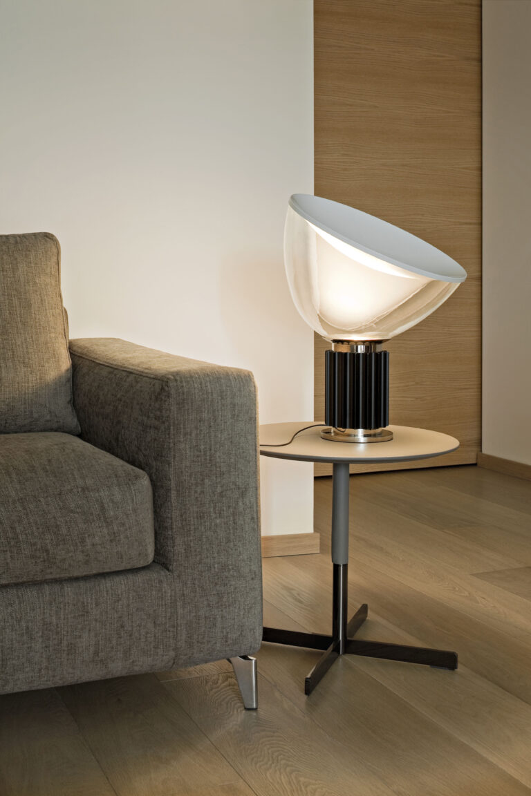 Iconic Lamps in Cinema | Atmosfera Mag